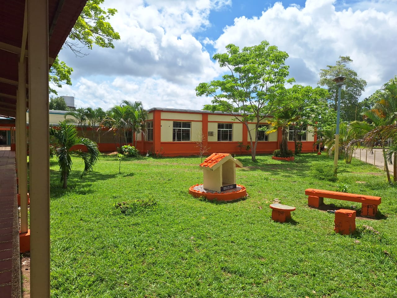 Ministerio de Educación entregó rehabilitada la Escuela "Dr. José María ...