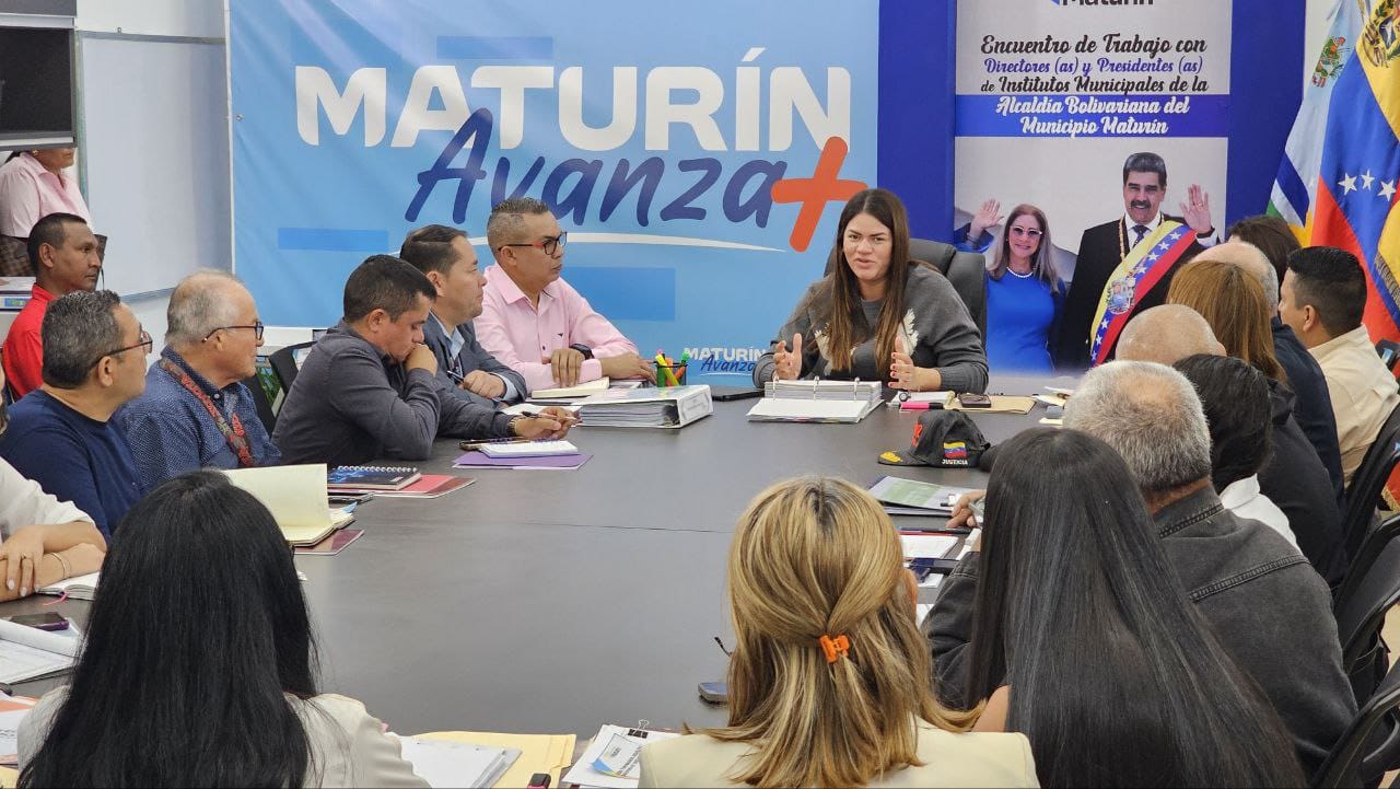 Alcaldesa Ana Fuentes evaluó el plan de trabajo para este 2026 ...