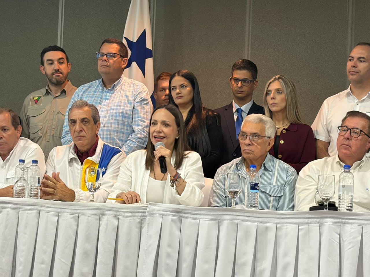 María Corina Machado: "Yo seré candidata, pero claro que podrá haber ...